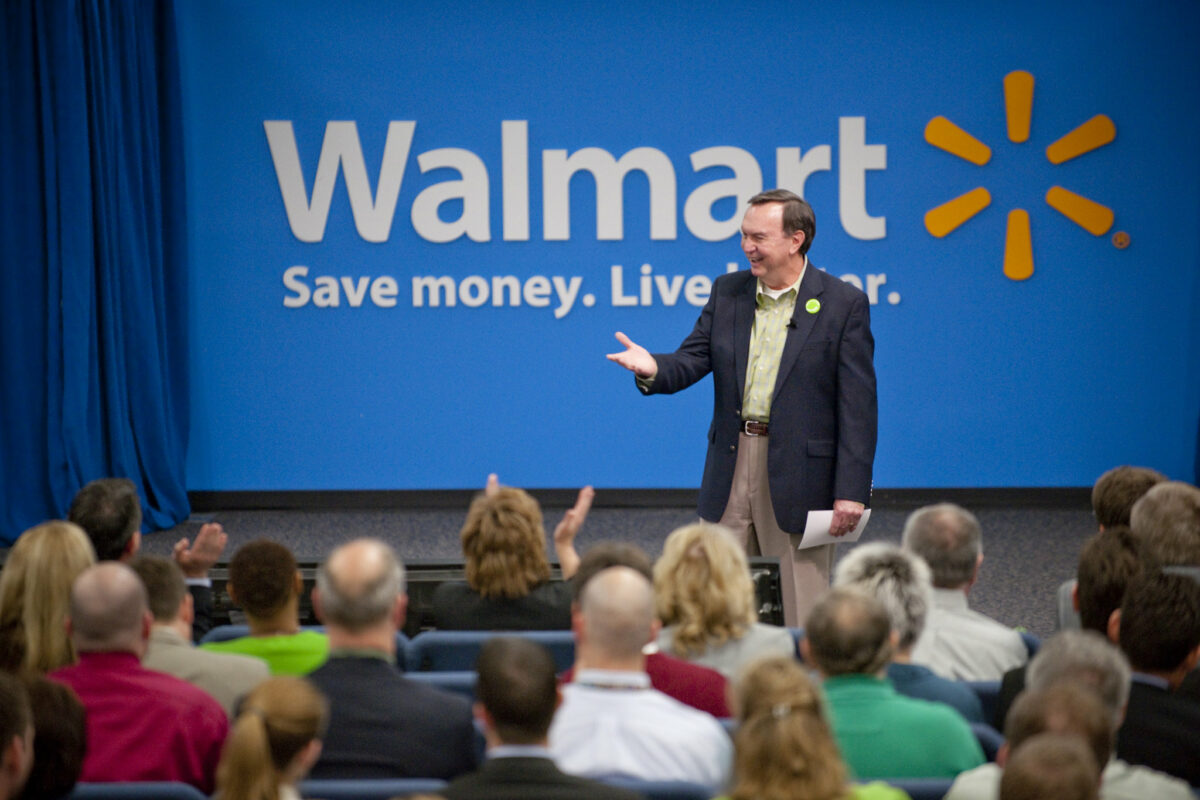 Why Walmart Wants To Buy TikTok? Streaming E-Commerce Is The Future